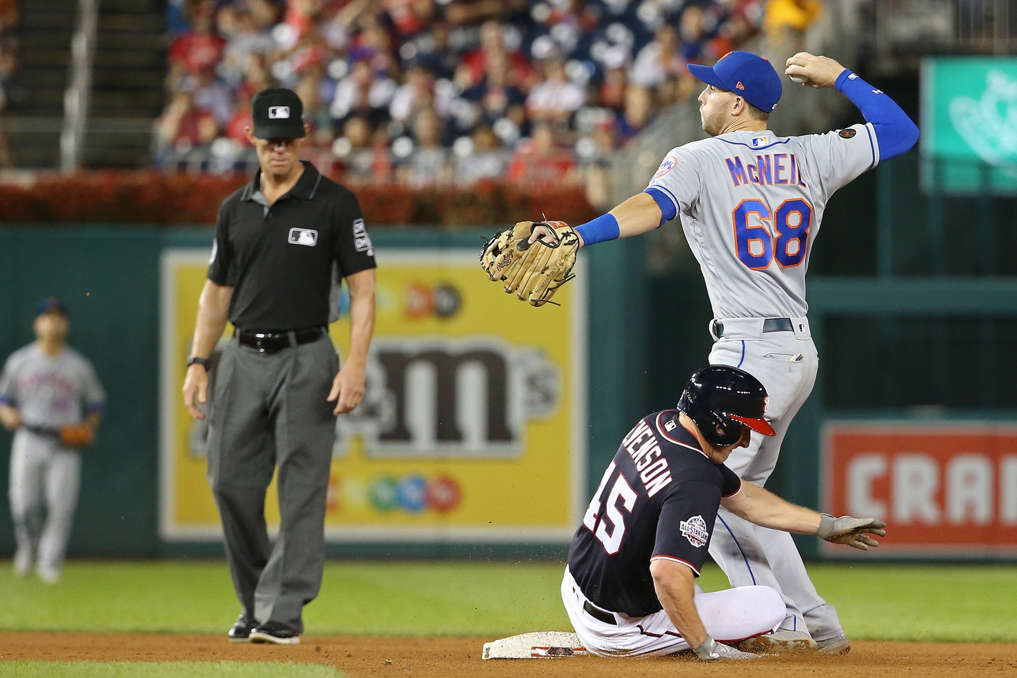 MARKET PULSE: Second basemen, 2019