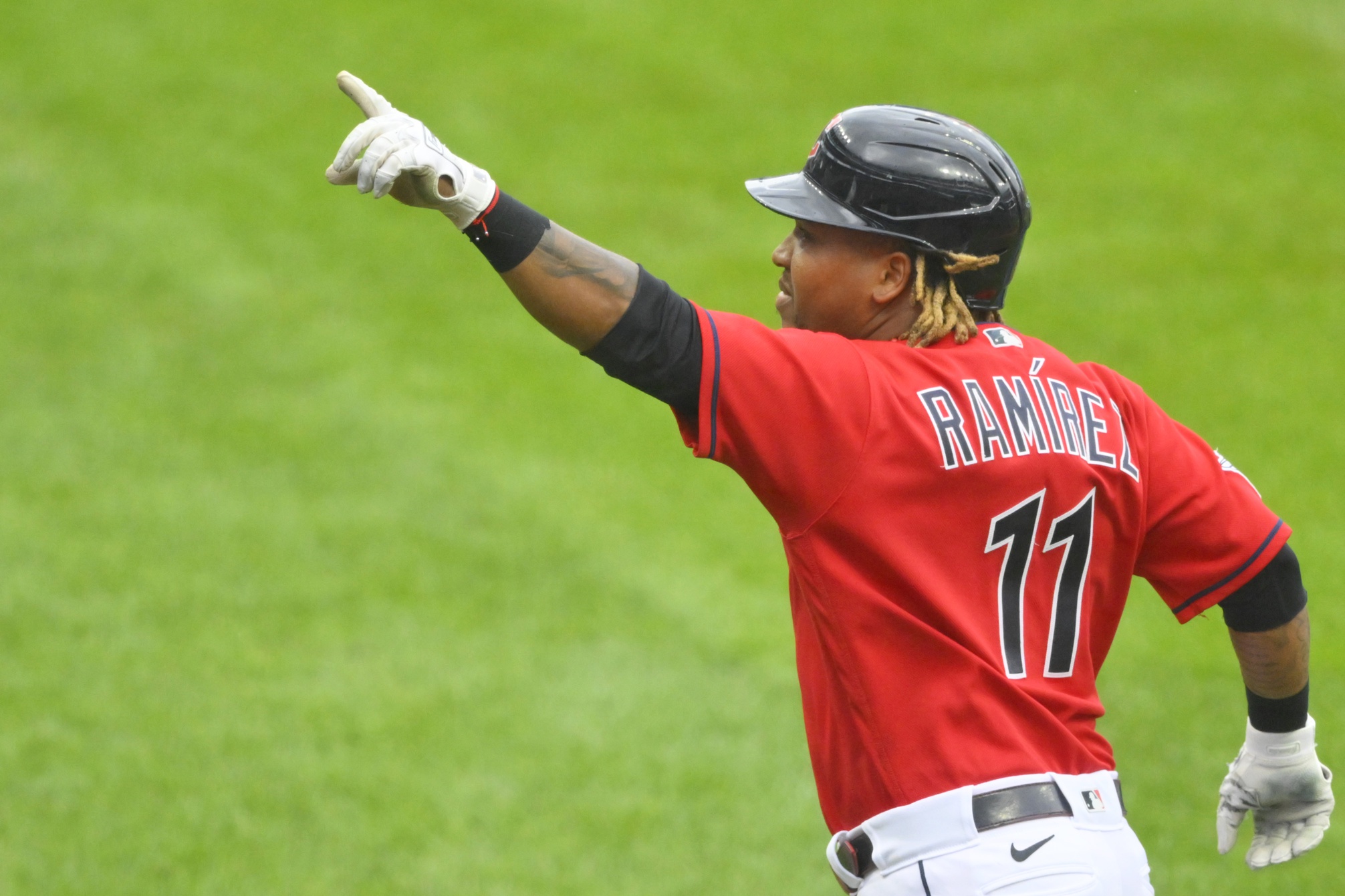 ALTERNATIVE: 2023 Points League Draft Guide—Hitters