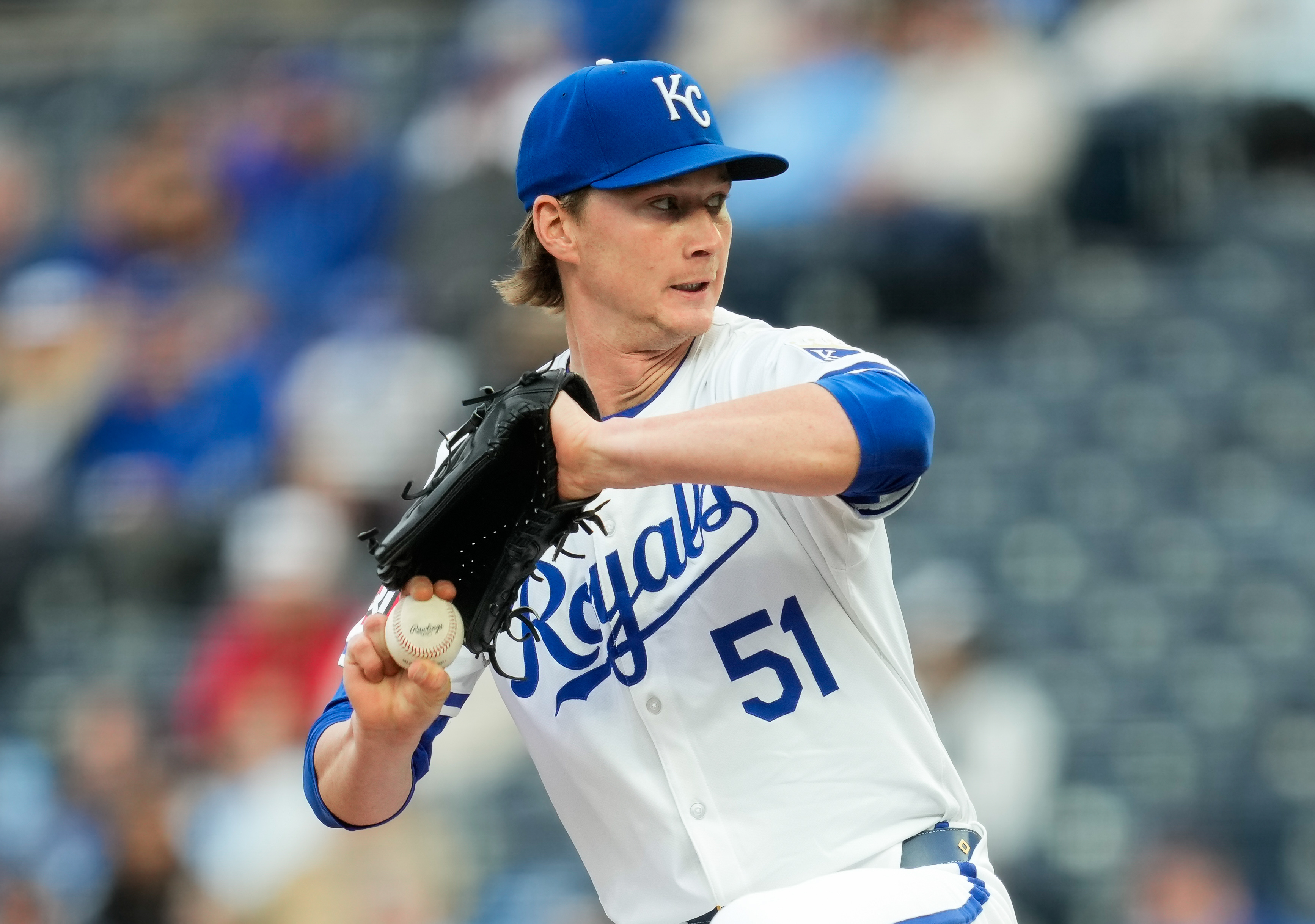 Singer storming out of the gates