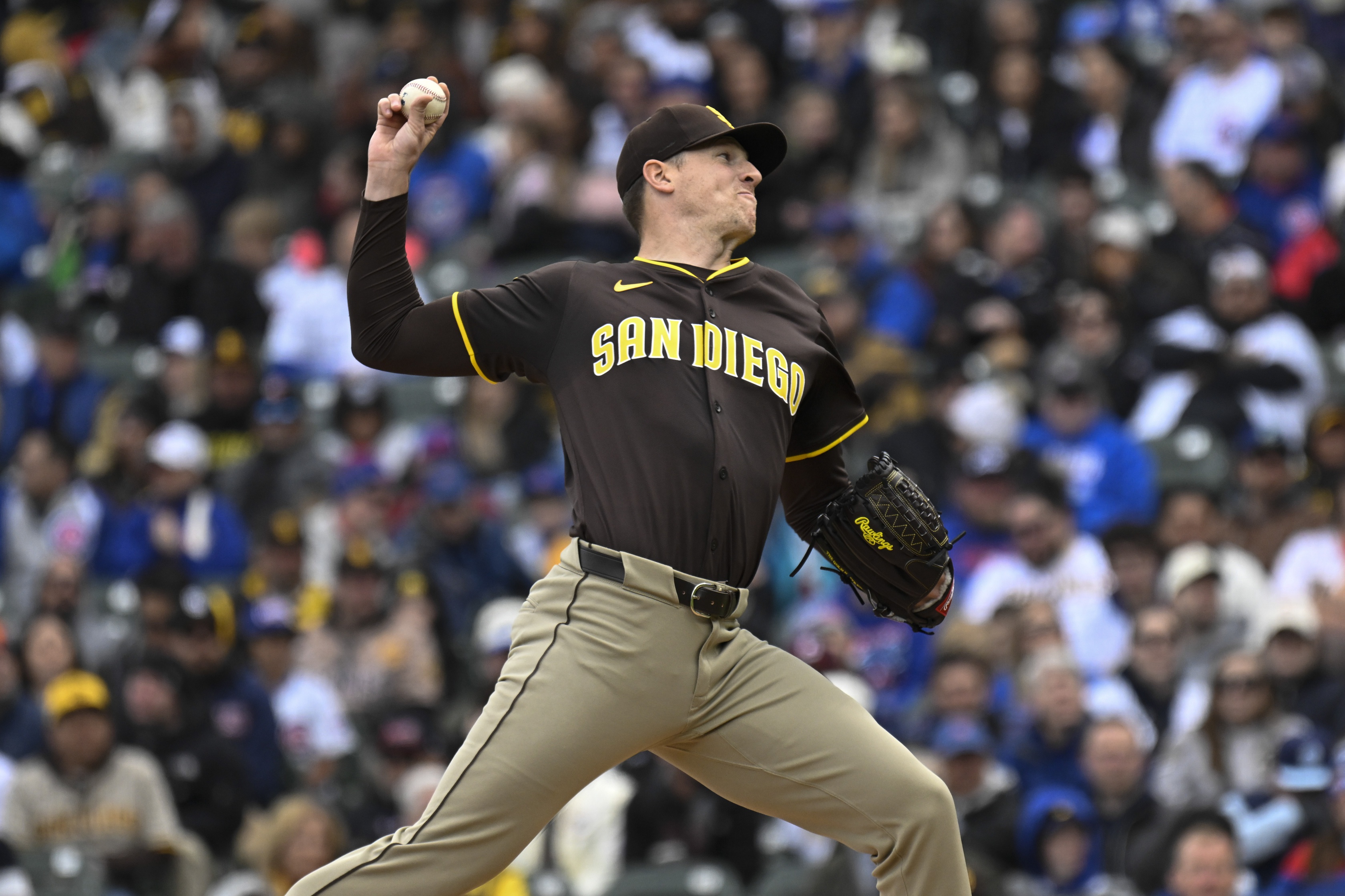 Pivetta looks to continue his early success versus the Rockies