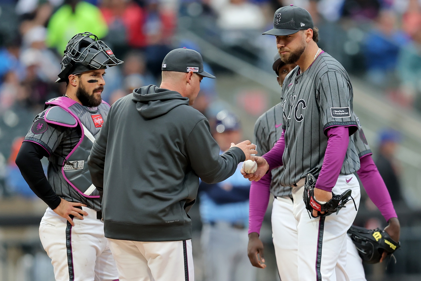 Megill injury leaves hole in Mets rotation