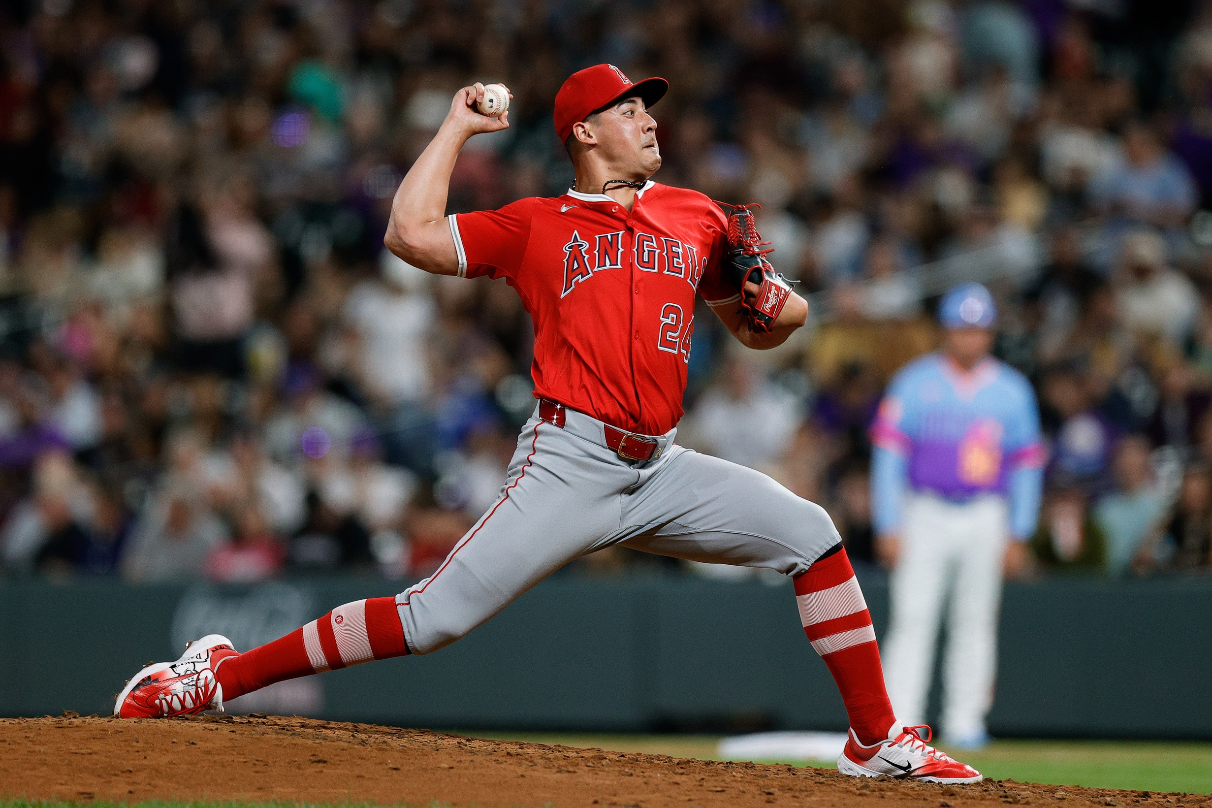 AL West: Closing battle in Anaheim