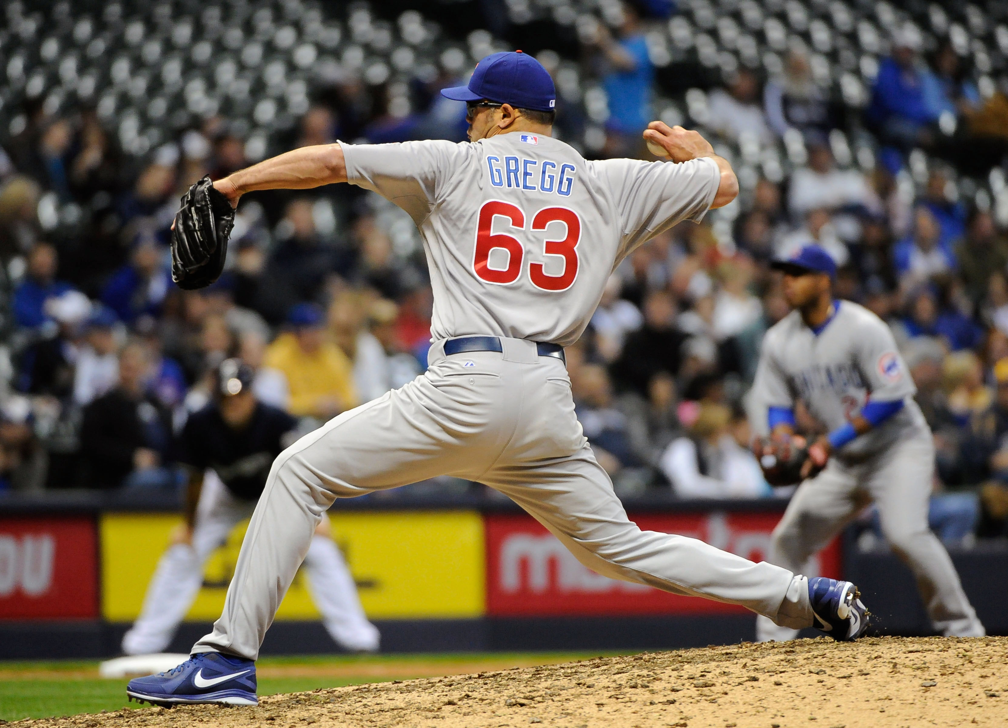 DIVISIONAL OUTLOOK: NL Central—Kevin Gregg, the new Cubs closer?