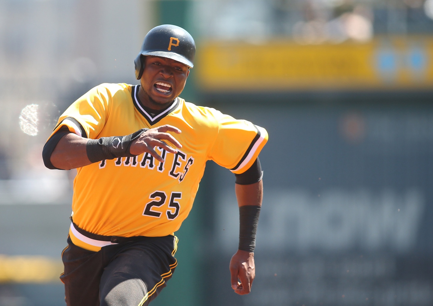 FACTS/FLUKES: Polanco, Lester, Segura, R. De La Rosa, Suarez